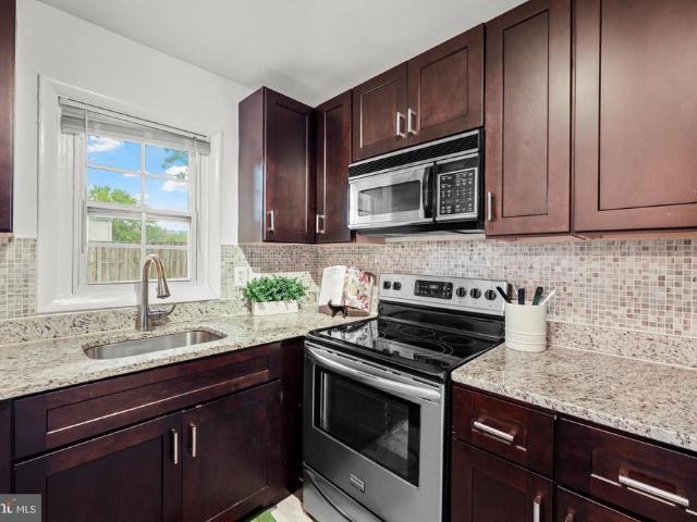 5802 Shepherd Lane