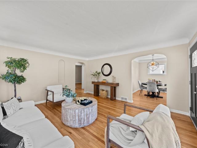 5803 Morningside Drive
