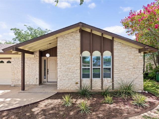 5803 Eureka Dr