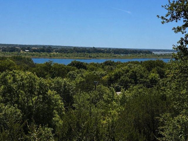 5803 Flint Dr, Granbury, TX 76048