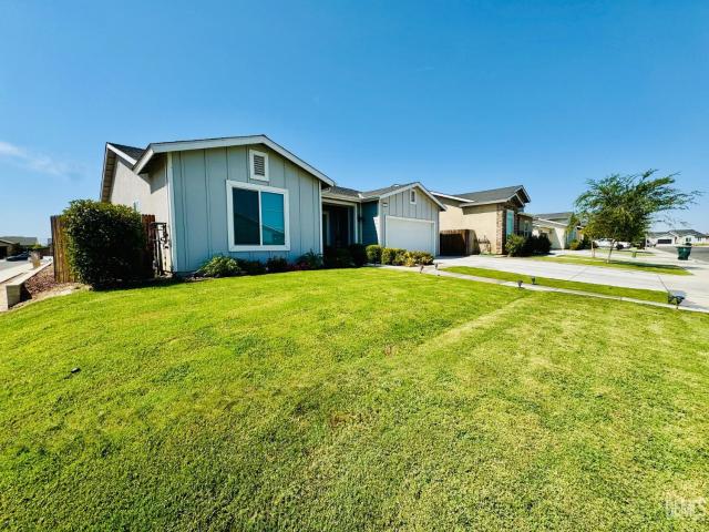 5803 Hawthorn Tree Lane