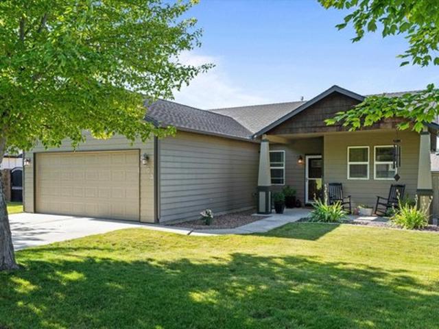 5803 W 11th Pl, Kennewick, WA 99338