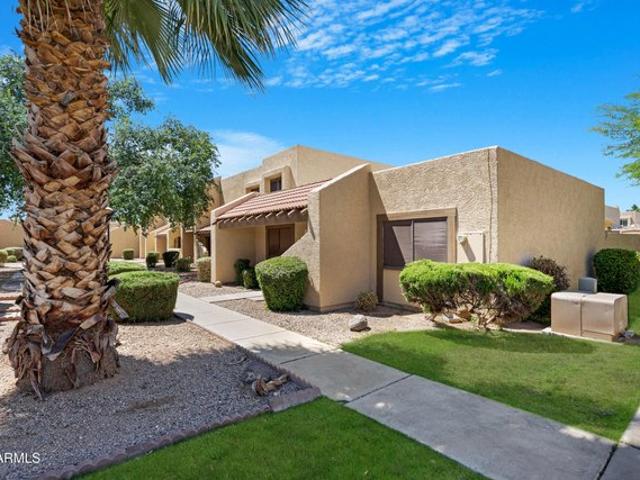 5803 W Gelding Dr, Glendale, AZ 85306