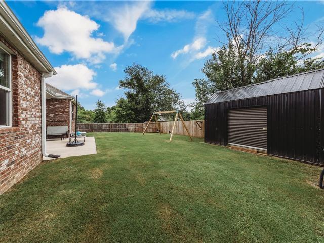 5803 W Poison Springs Drive