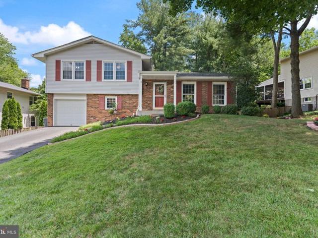 5803 Wood Laurel Ct, Burke, VA 22015