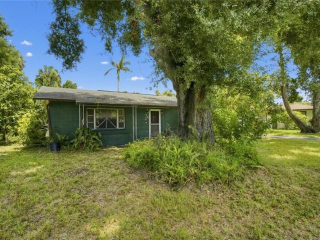 5803 13th St E, Bradenton, FL 34203