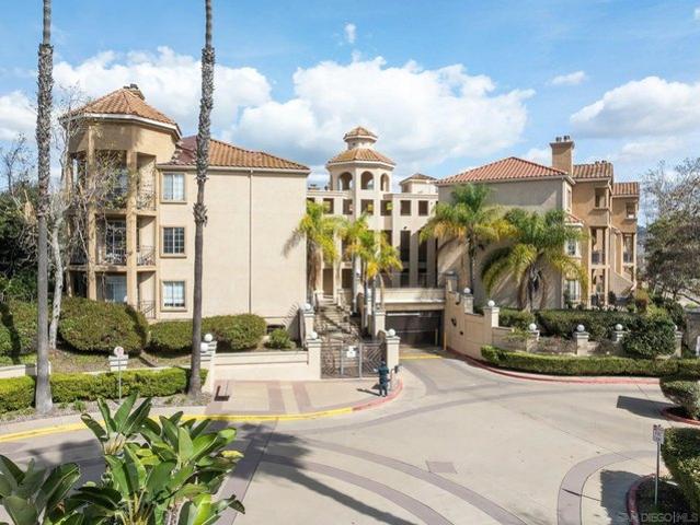 580 Camino De La Reina Unit 321, San Diego, CA 92108