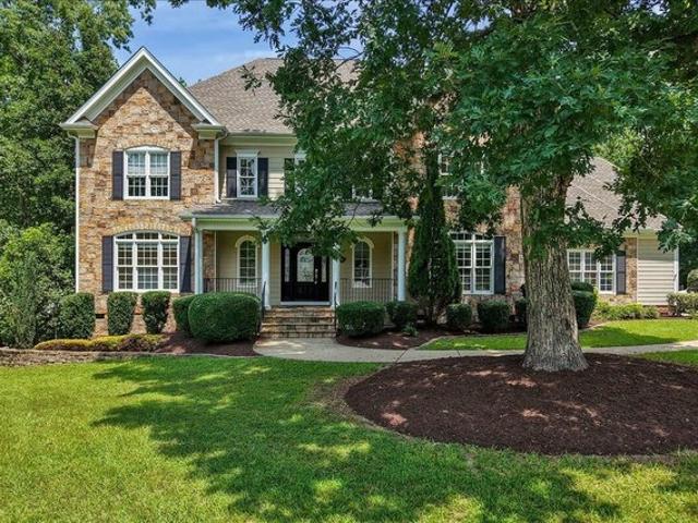 580 Christopher Dr, Clayton, NC 27520