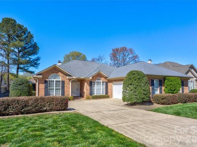 580 Gatsby Pl NW, Concord, NC 28027