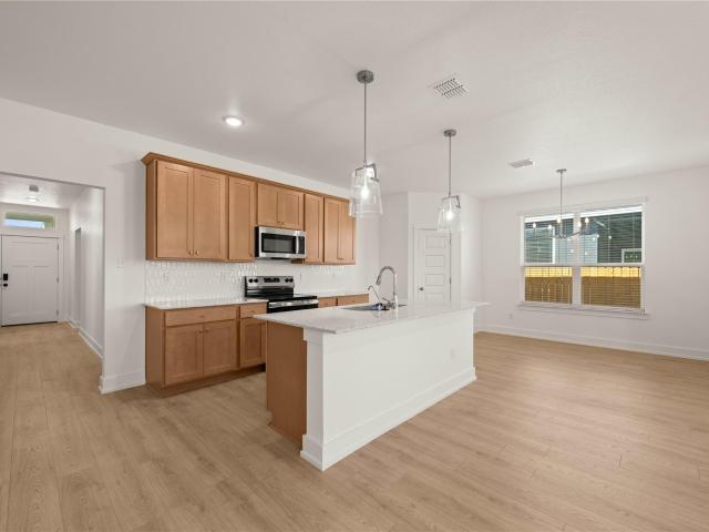 580 Gus Loop