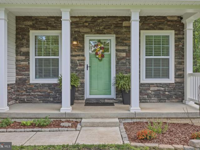 580 Dey Dr, Harpers Ferry, WV 25425 | MLS #WVJF2023 | Compass