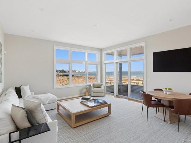 580 Dune Rd Unit 3, Westhampton Beach, NY 11978