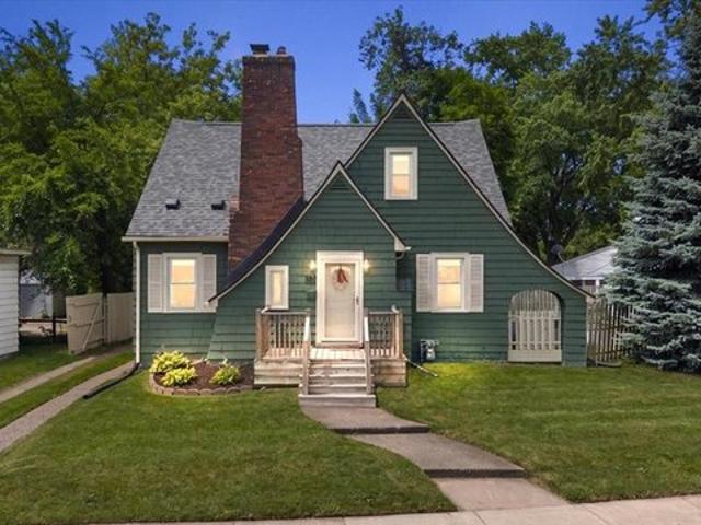580 E Montcalm St, Pontiac, MI 48342