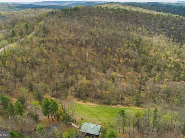 580 Fairview Rd, Howard, PA 16841