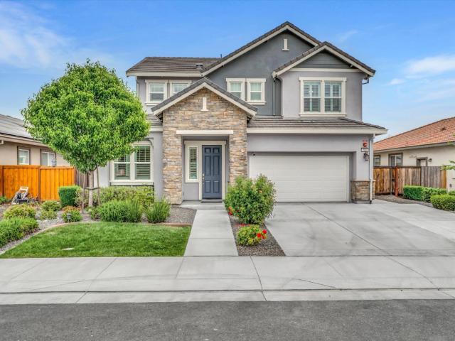 580 Kingbird Cir, Vacaville, CA 95688 | MLS #326024 | Compass