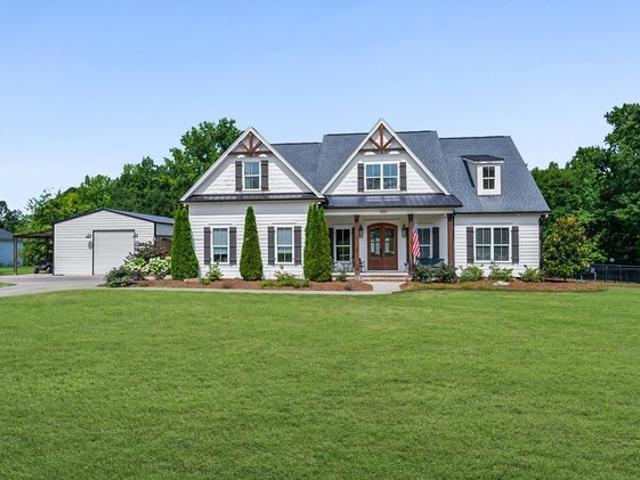 580 Hipps Rd, Simpsonville, SC 29680