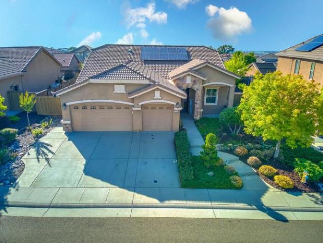 580 Lefevre Dr, Folsom, CA 95630
