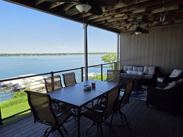 580 Linden Dr Unit 208, Arnolds Park, IA 51331