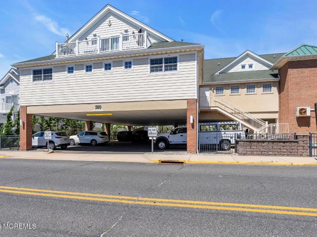 580 Main Street E Unit 1