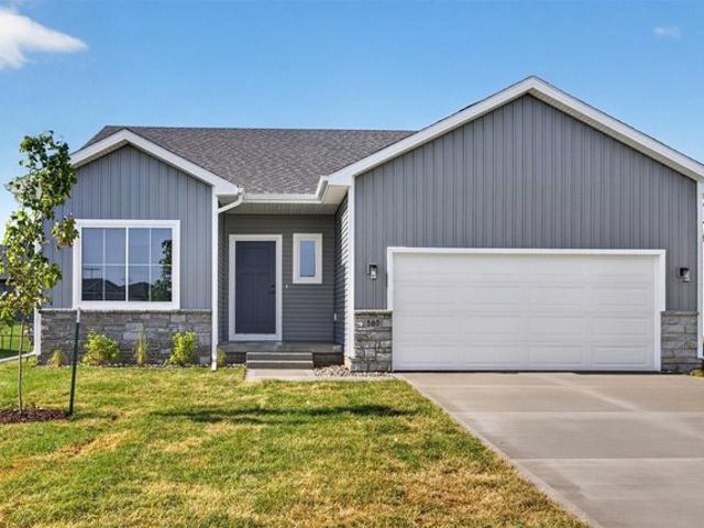 580 NW Atlas Ln, Waukee, IA 50263