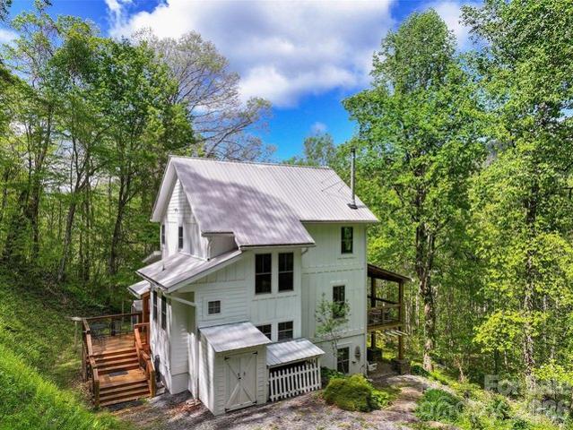 580 Split Pine Cv, Clyde, NC 28721