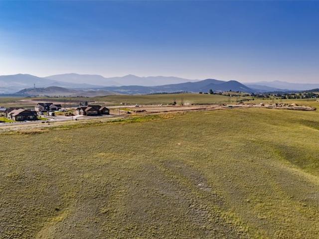 580 Peaks Edge St, Helena, MT 59601