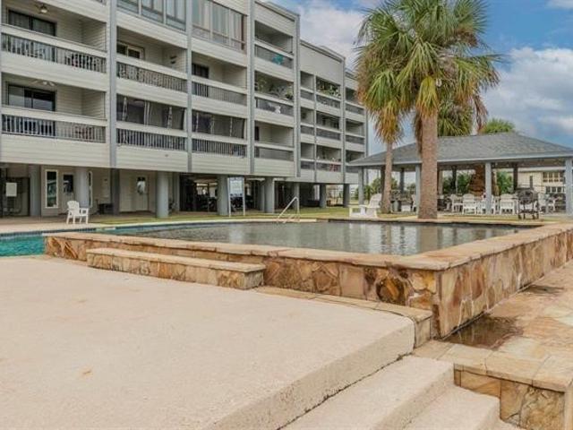 580 Pleasure Island Boulevard 115