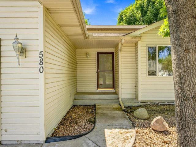 580 W 11th Street