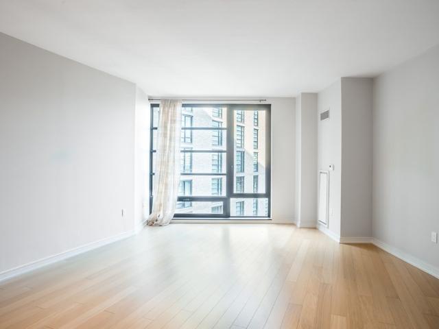 580 Washington St, Unit 11E, Boston, MA 02111 | MLS #73502 | Compass