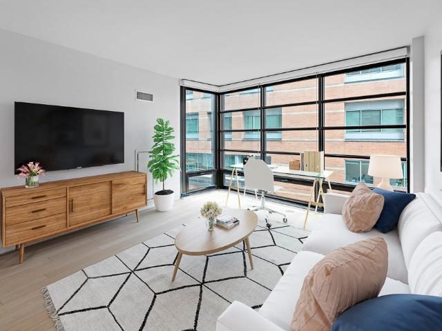 580 Washington St, Unit 404, Boston, MA 02111 | MLS #73496 | Compass