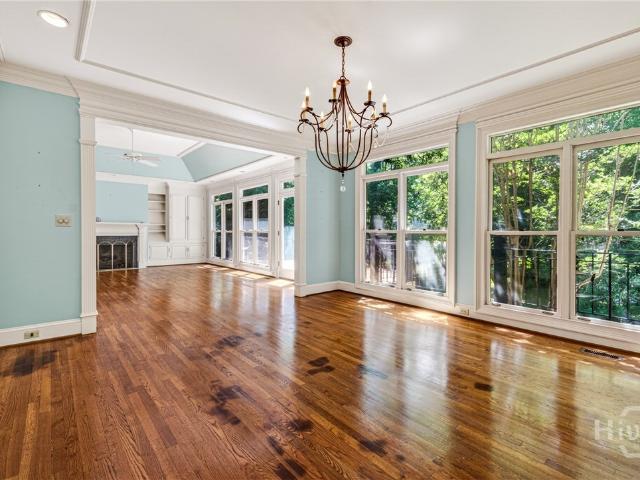 580 Westview Drive