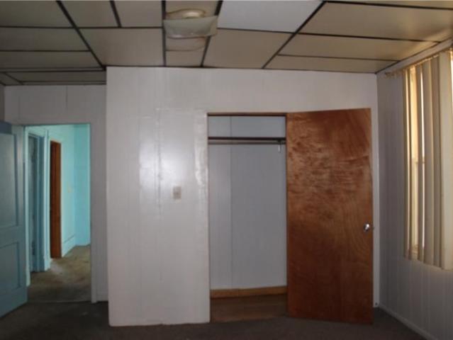 580 Thompson Ave