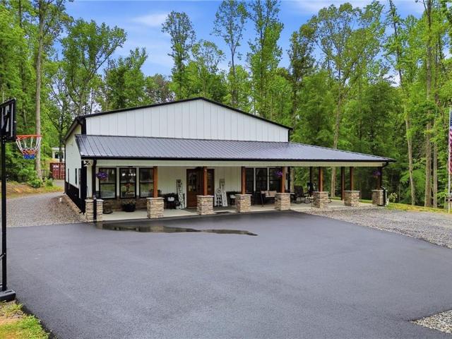 580A Eagles Perch Road