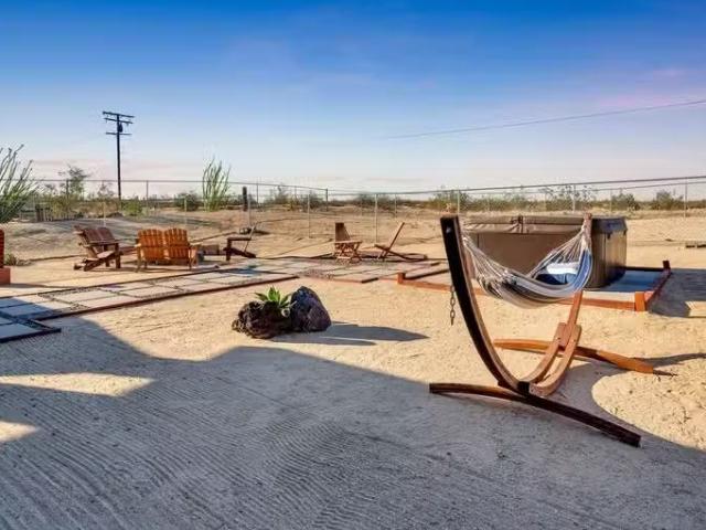 58141859 71762 Sunnyslope Dr