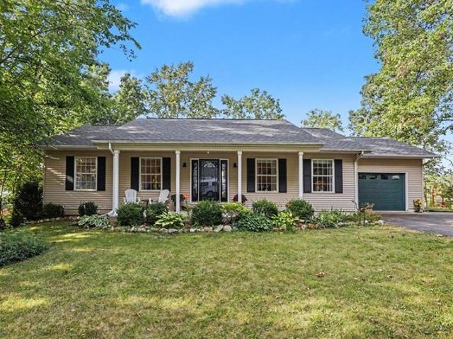 58145 James Dr, Three Rivers, MI 49093