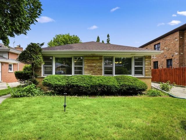 5814 Keeney St, Morton Grove, IL 60053