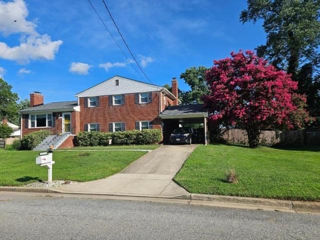 5815 Arbroath Dr, Clinton, MD 20735