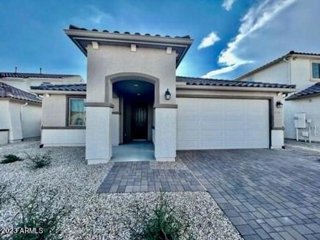 5816 N 88th Ln, Glendale, AZ 85305