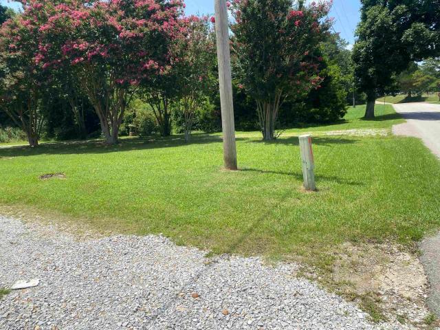 5816 Fairview Rd
