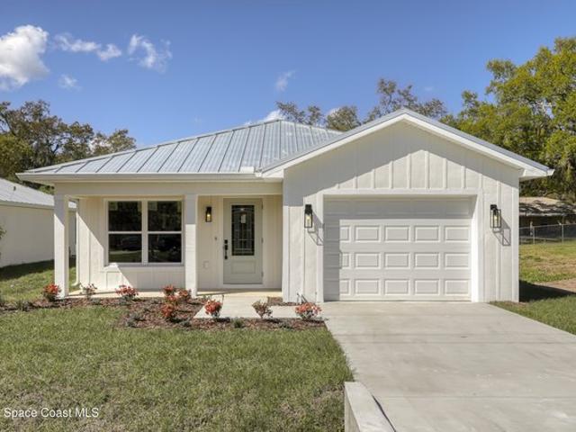 5816 Hammock St, Mims, FL 32754