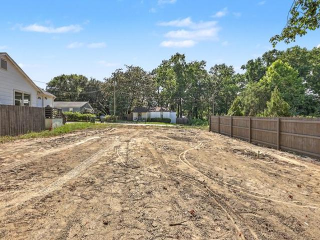 5816 Knight St, Hanahan, SC 29410