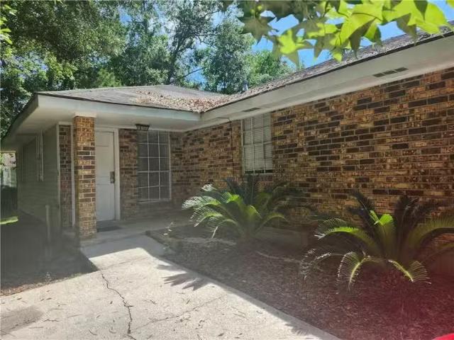58172412 625 Fairbanks St