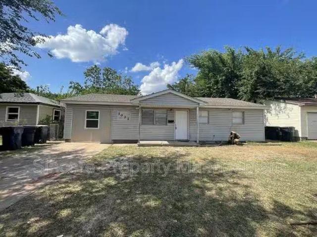 58177629 1033 Hoyt Ave