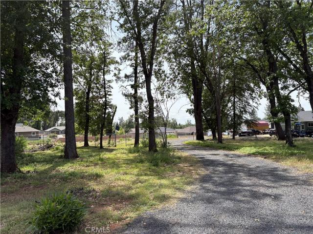 5817 Crestview