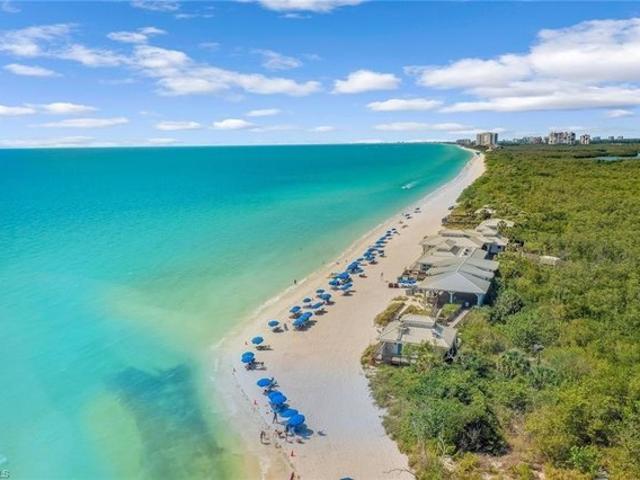 5817 Glencove Dr Apt 402, Naples, FL 34108