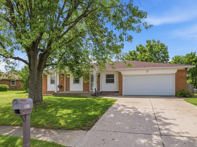 5817 Riva Ridge Dr, Indianapolis, IN 46237