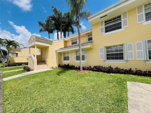 58182182 2224 Se 27th Dr #201C