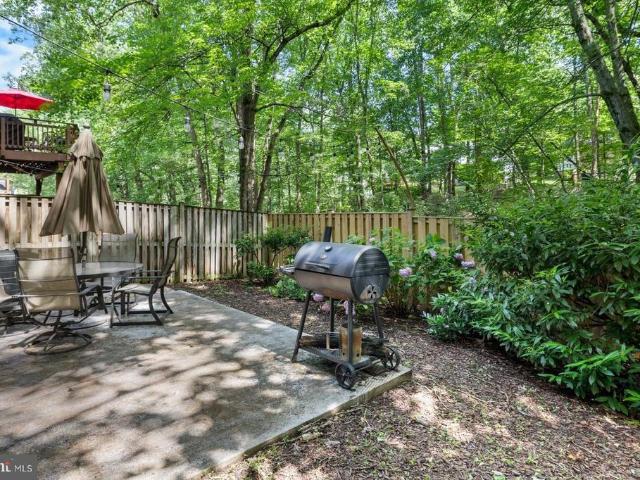5818 Oak Ladder Court