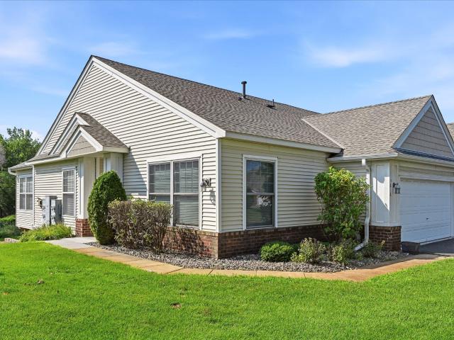 5818 Prairie Ridge Drive