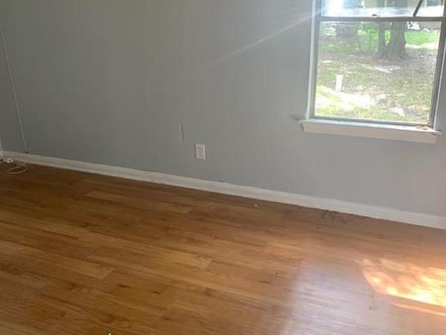 5818 Westover St, Houston, TX 77033 | MLS #16342 | Compass